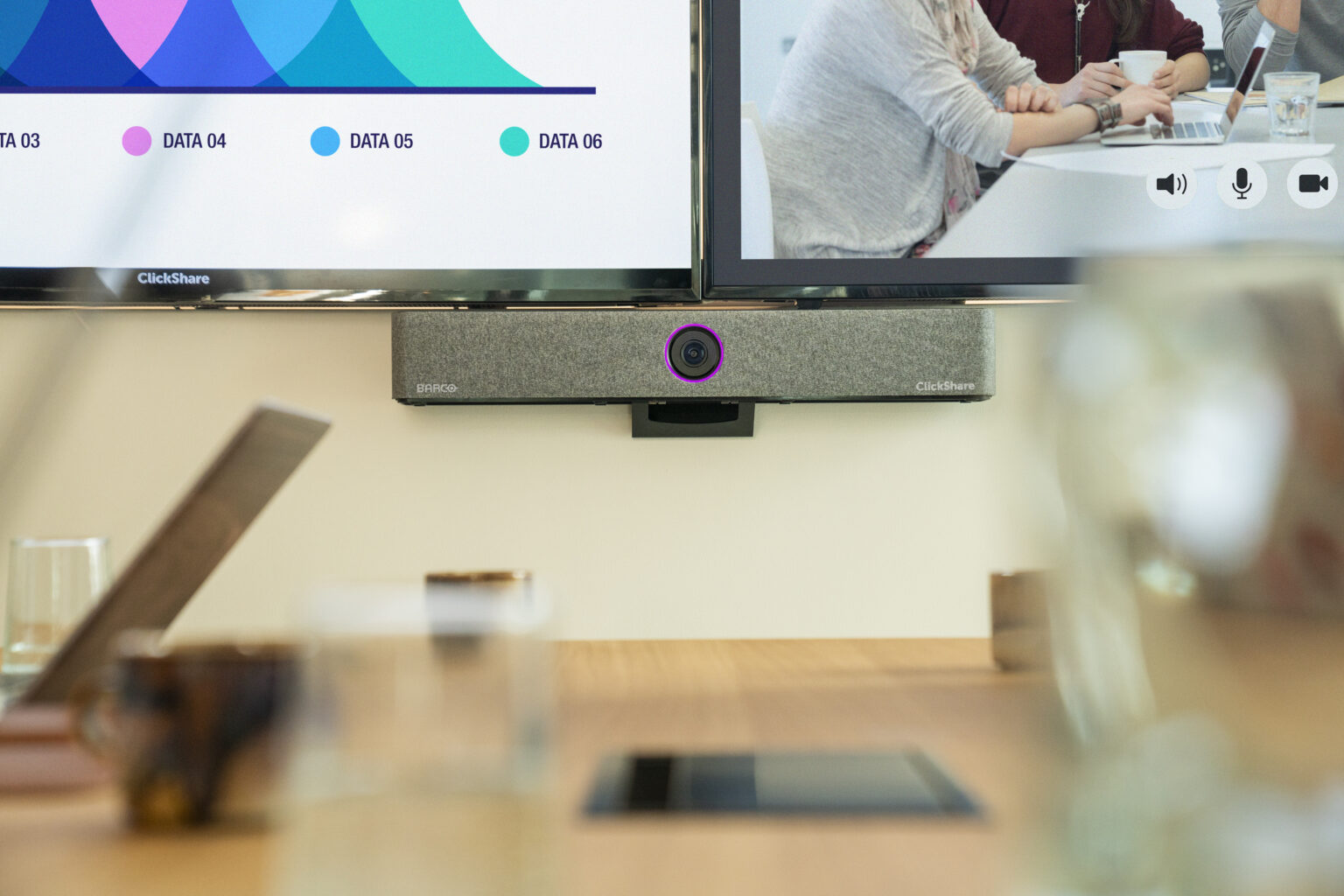 CLICKSHARE BAR: SOLUÇÃO COMPLETA PARA COLABORAÇÃO EM REUNIÕES – Blog da ...